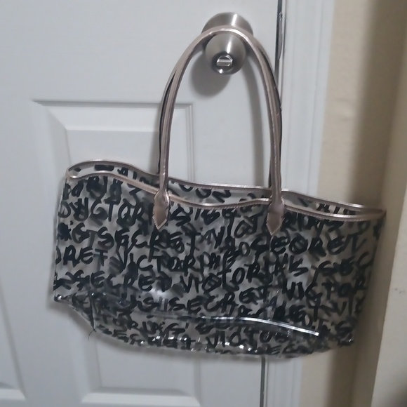 PINK Victoria's Secret | Bags | Clear Logo Graffiti Rose Gold Trim ...
